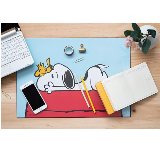 Snoopy Doghouse Desktop Mat - Paper Tiger